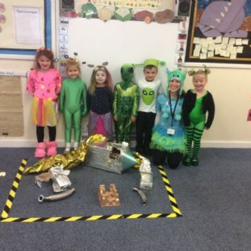 Malcolm Sargent Primary School - Y1 - Alien Day